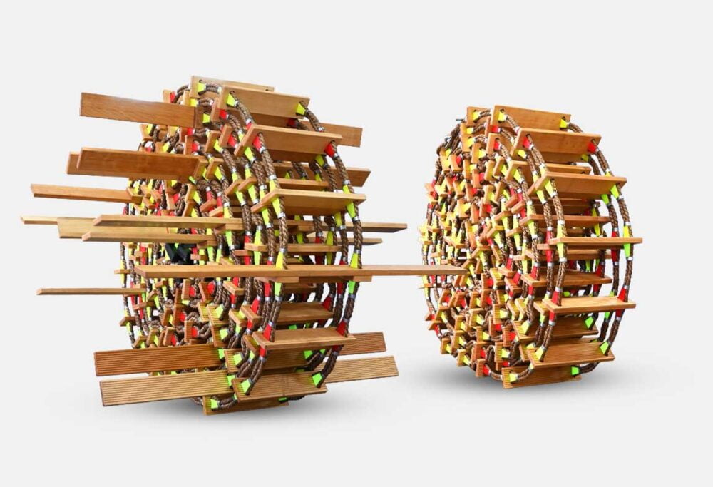 Pilot ladder and embarkation ladder - Safety by Q